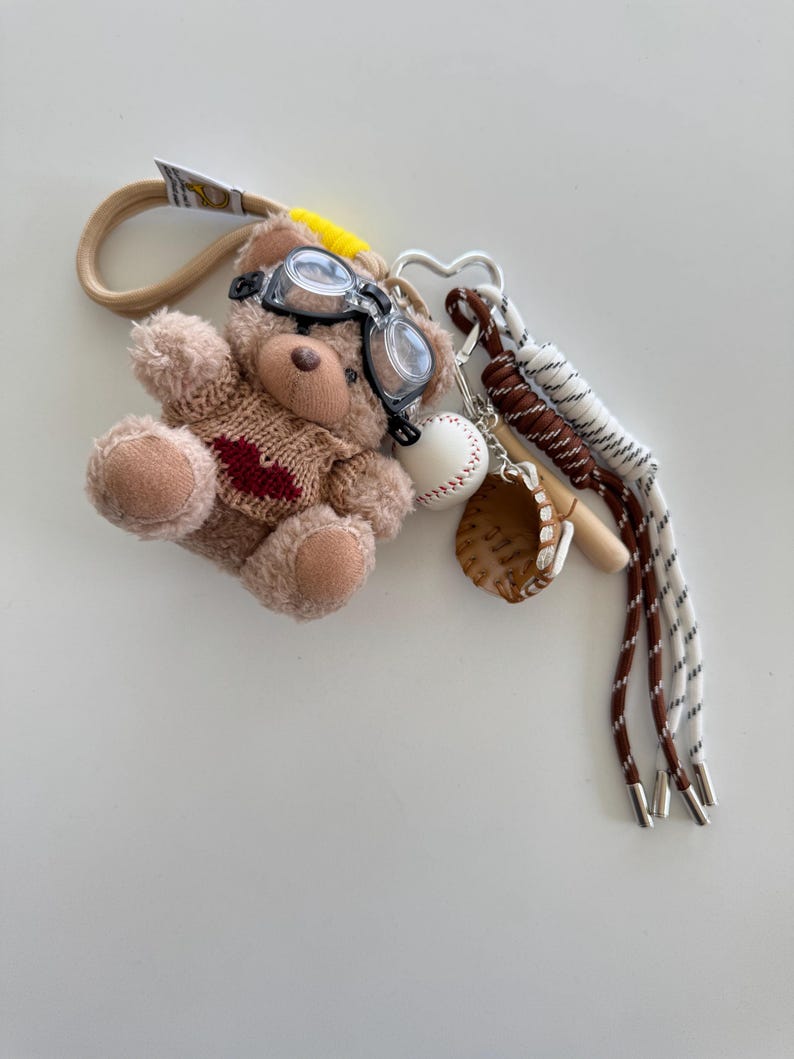 Stylish Teddy Bear With Goggles Baseball Rope Y2K Bag Charms Keychain ...