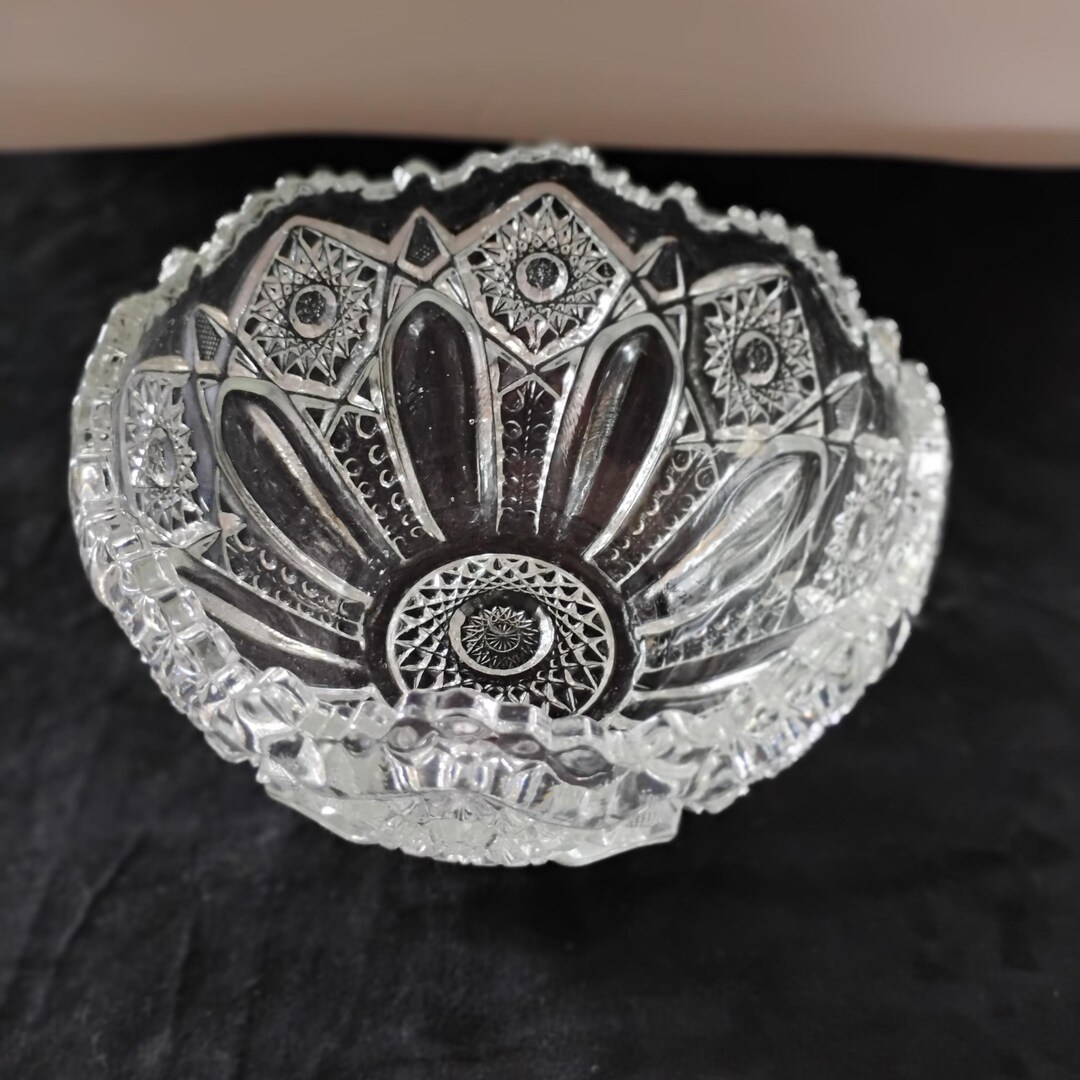 8.5"d Vintage Mckee Glass Quintec Pattern Clear Glass Bowl by LE Smith ...
