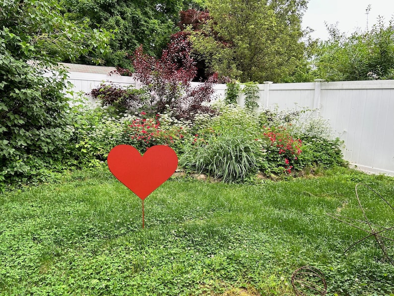 Heart Outdoor Garden Decoration, Garden Stake, Outdoor Wall Art, Garden ...