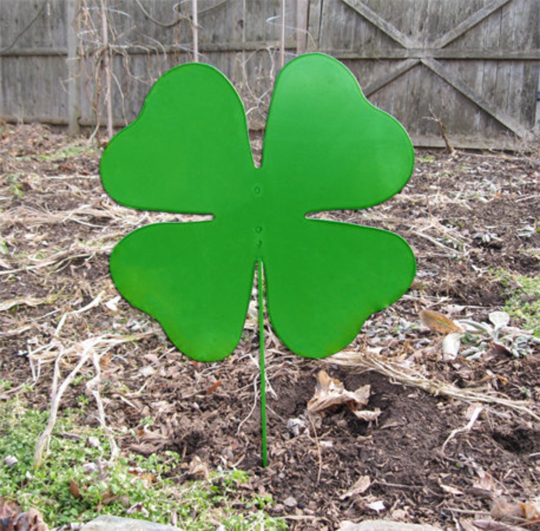 Shamrock Garden Stake, Saint Patrick's Day, Clover, Wall Art, Green ...
