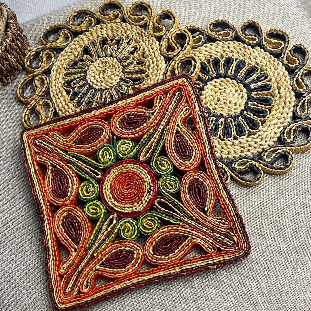 Vintage Woven Straw Trivet Set: Boho Farmhouse Kitchen Decor - Etsy