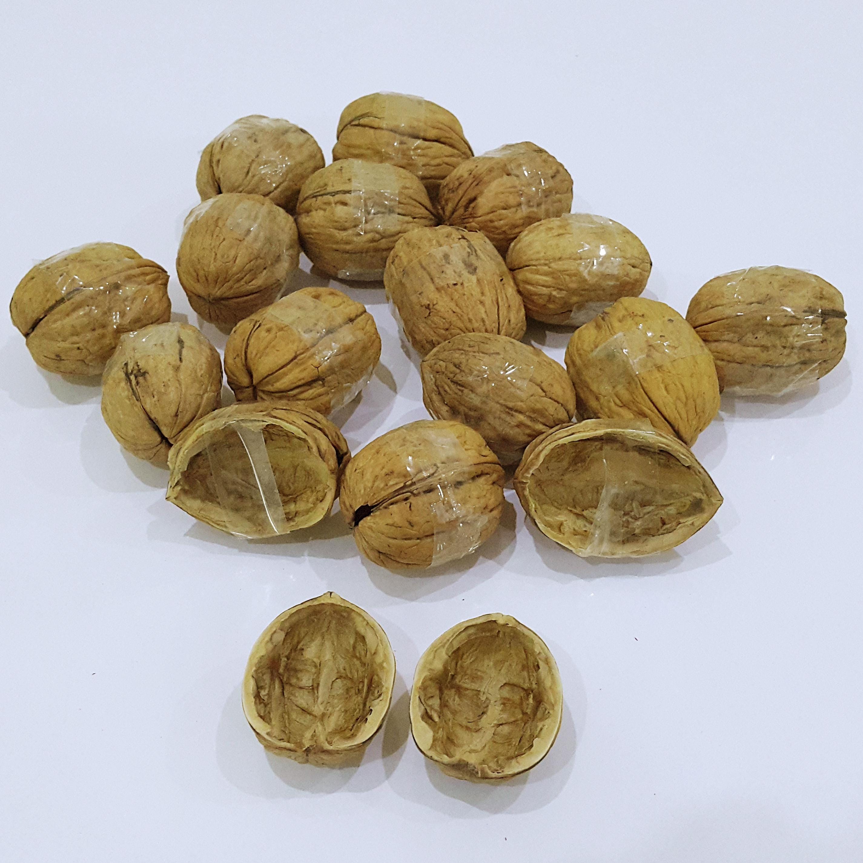 80 Paired Walnut Shell Halves Natural Decoration Crafting Organic ...