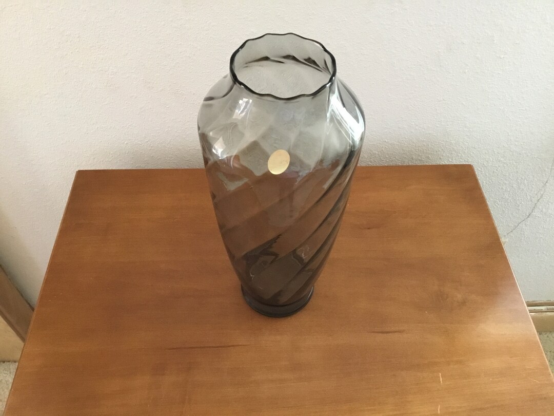 Large Smokey Tiara Vase Original Sticker Tiara Vase - Etsy