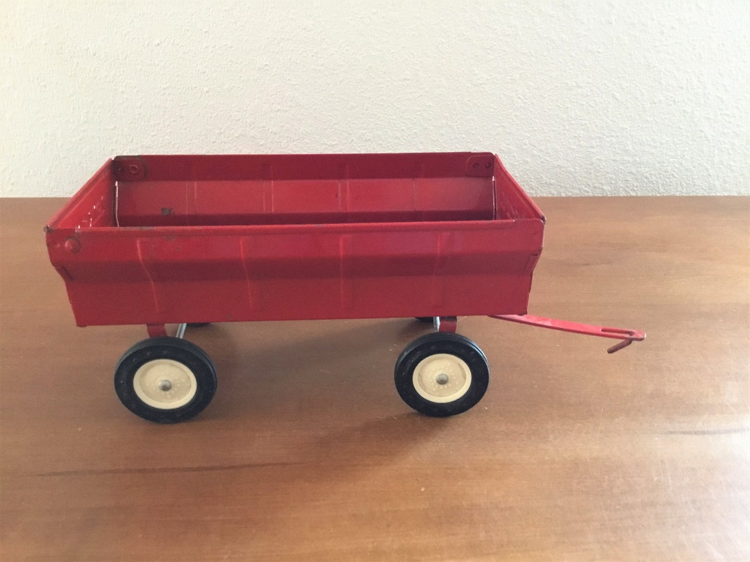 Ertl Red Hay Wagon Opening Tailgate Hitch Ertl Hay Wagon - Etsy