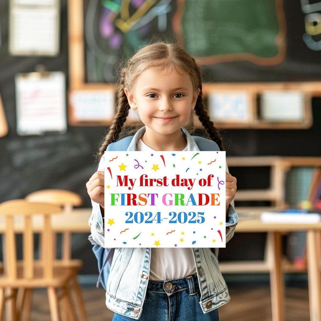 First Day of First Grade Sign Printable Back to School Sign 1st Grade ...