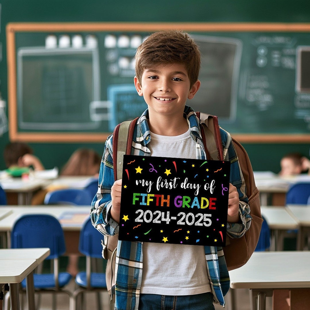 School Prop for First Day of Fifth Grade Back to School Sign 5th Grade ...