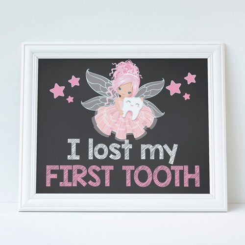 PRINTABLE I Lost My First Tooth Chalkboard Photo Prop Sign - Etsy