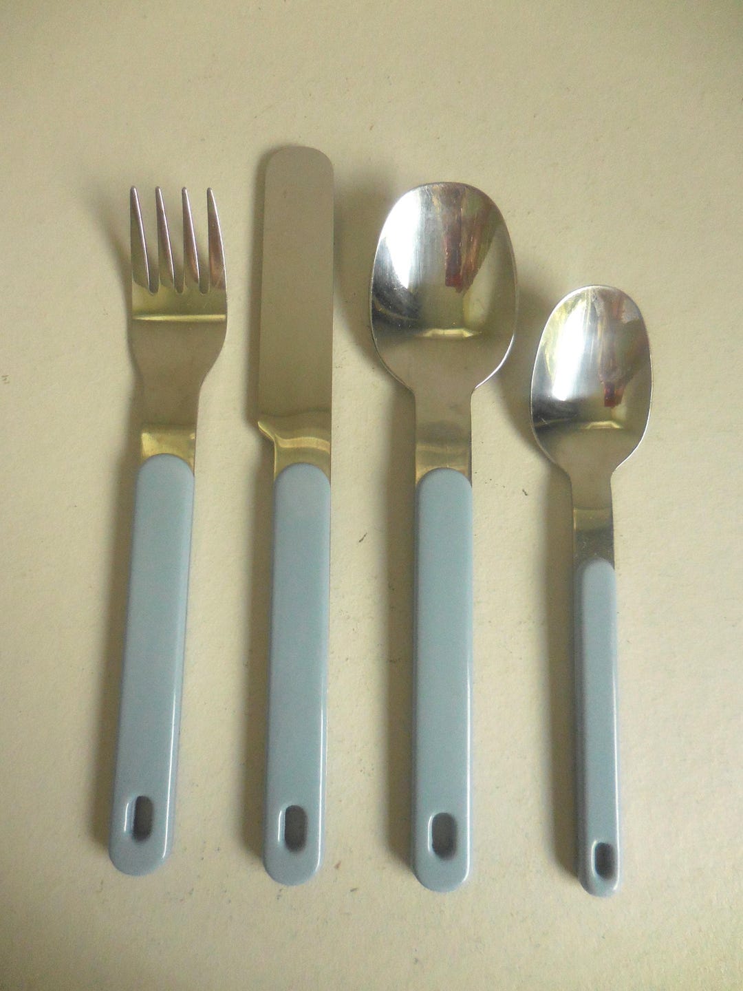 24 Piece Vintage Northland Flatware Stainless With Light Blue Handles ...