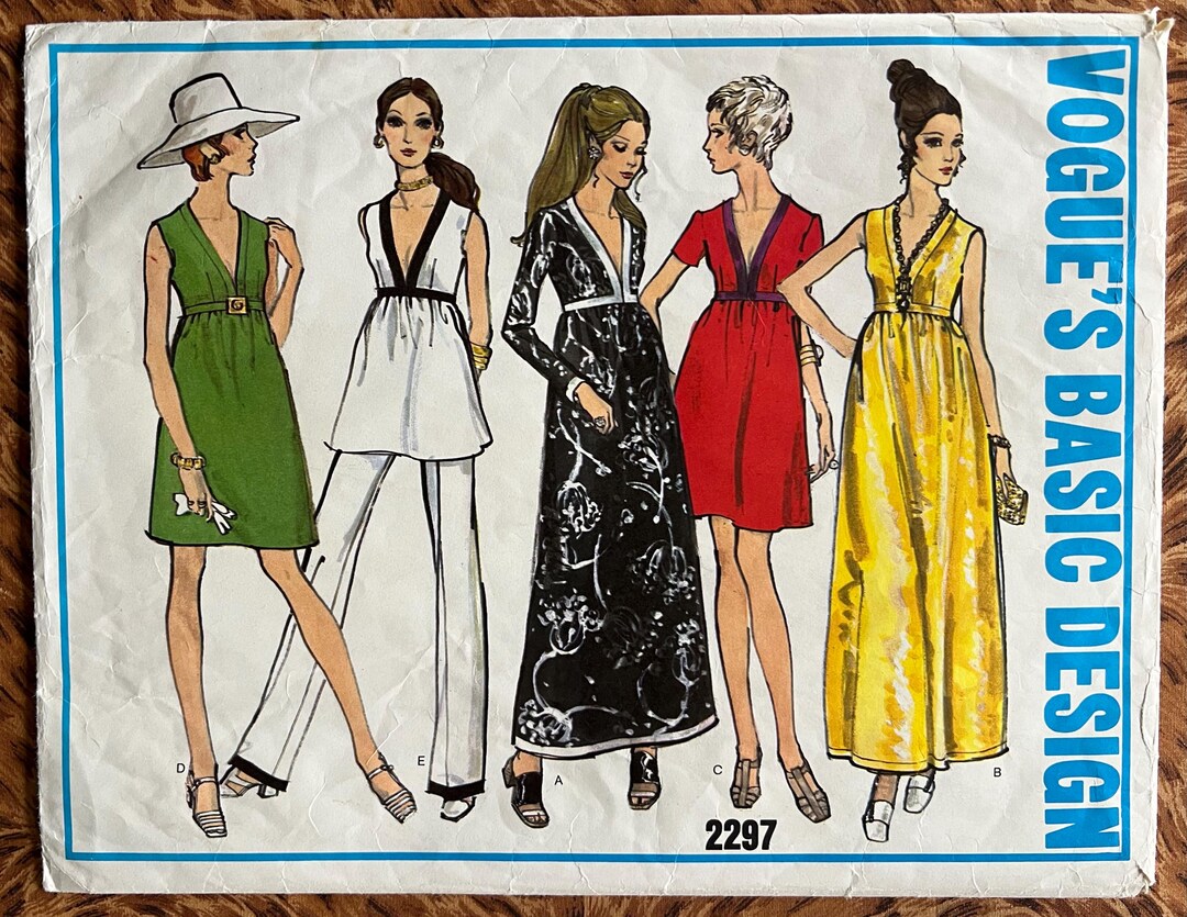 1970s Pattern Vogue Basic Design 2297 - Deep V Neck Empire Dress, Tunic ...