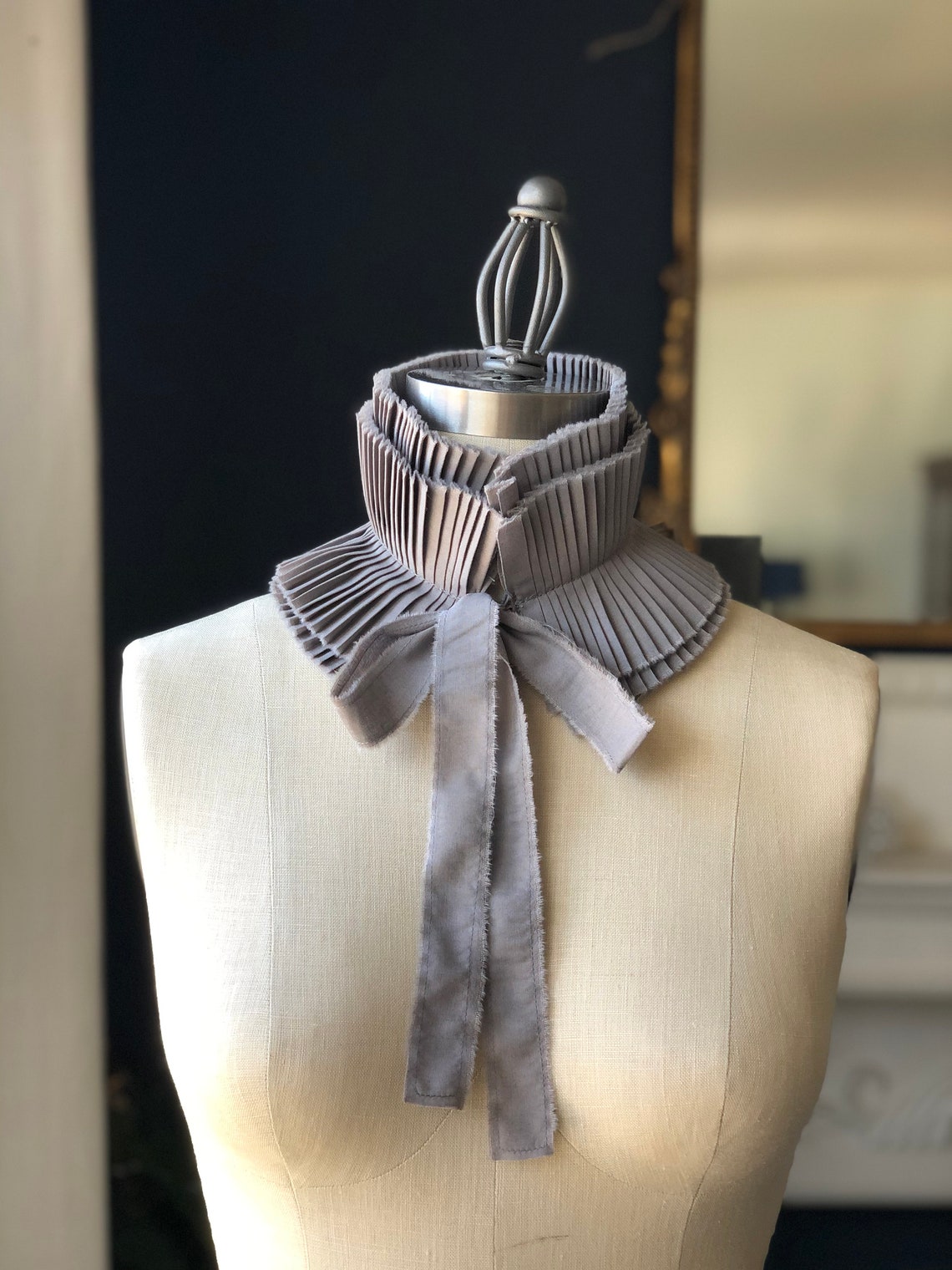 DUSTY Pink Ruffle Collar/pleated Collar/detachable Ruffle - Etsy