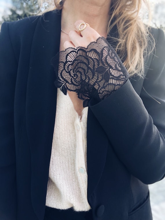 LACE Cuffs/black French Lace Cuffs/detachable Cuffs/sleeve - Etsy