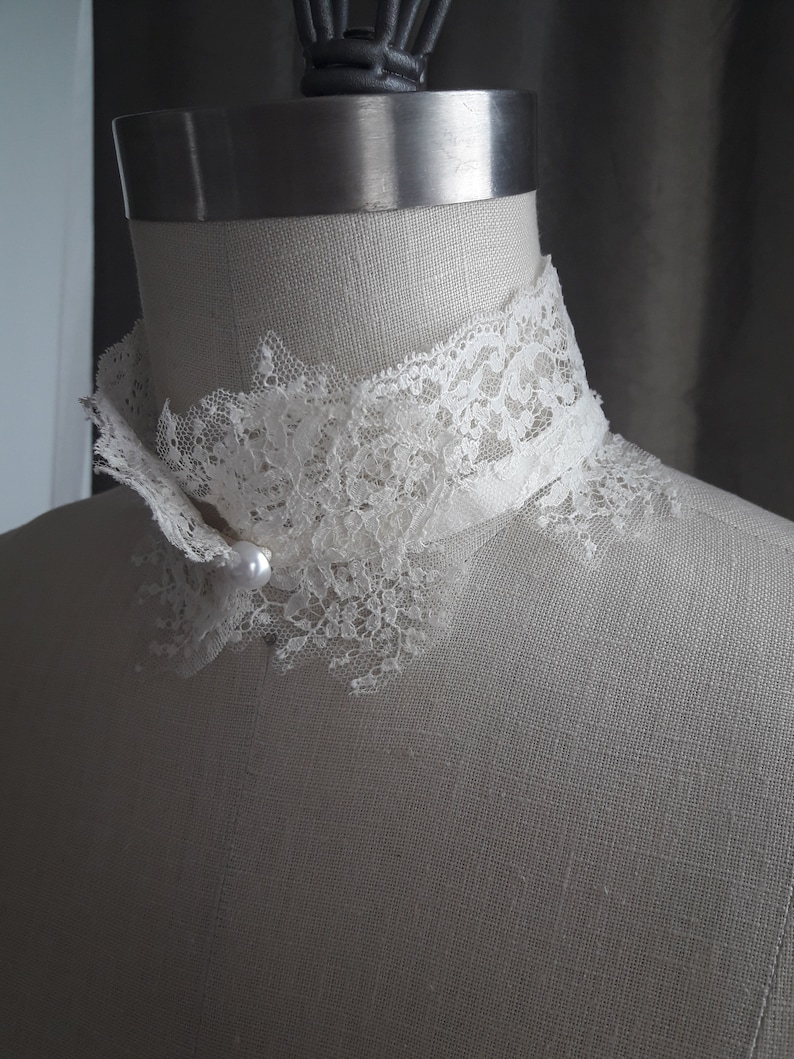 French Lace Choker/ Victorian Wedding Lace Choker Necklace/ Dentelle De ...
