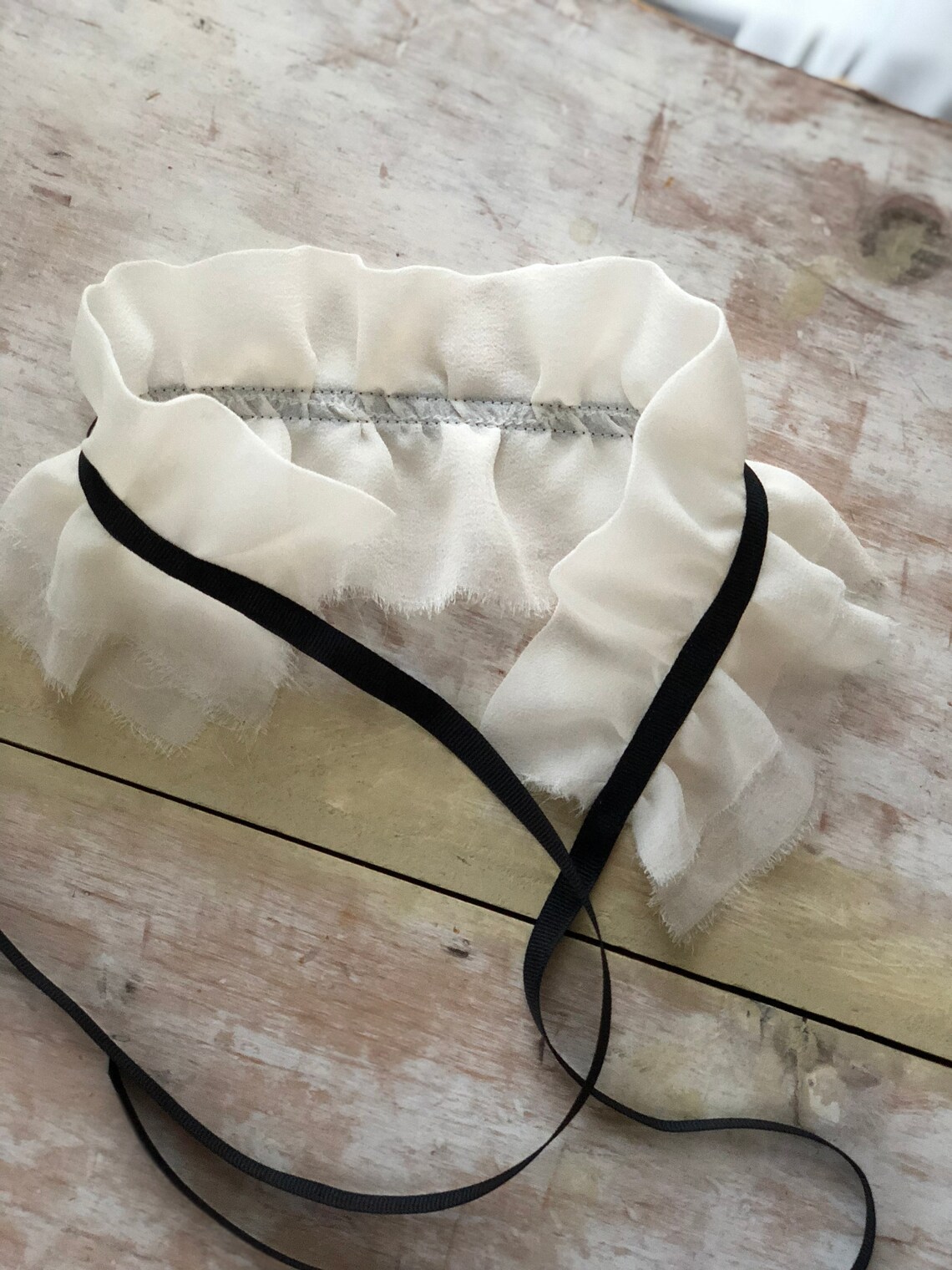 SILK COLLAR RUFF Ruffled Choker Collar/detachable Collar/silk - Etsy