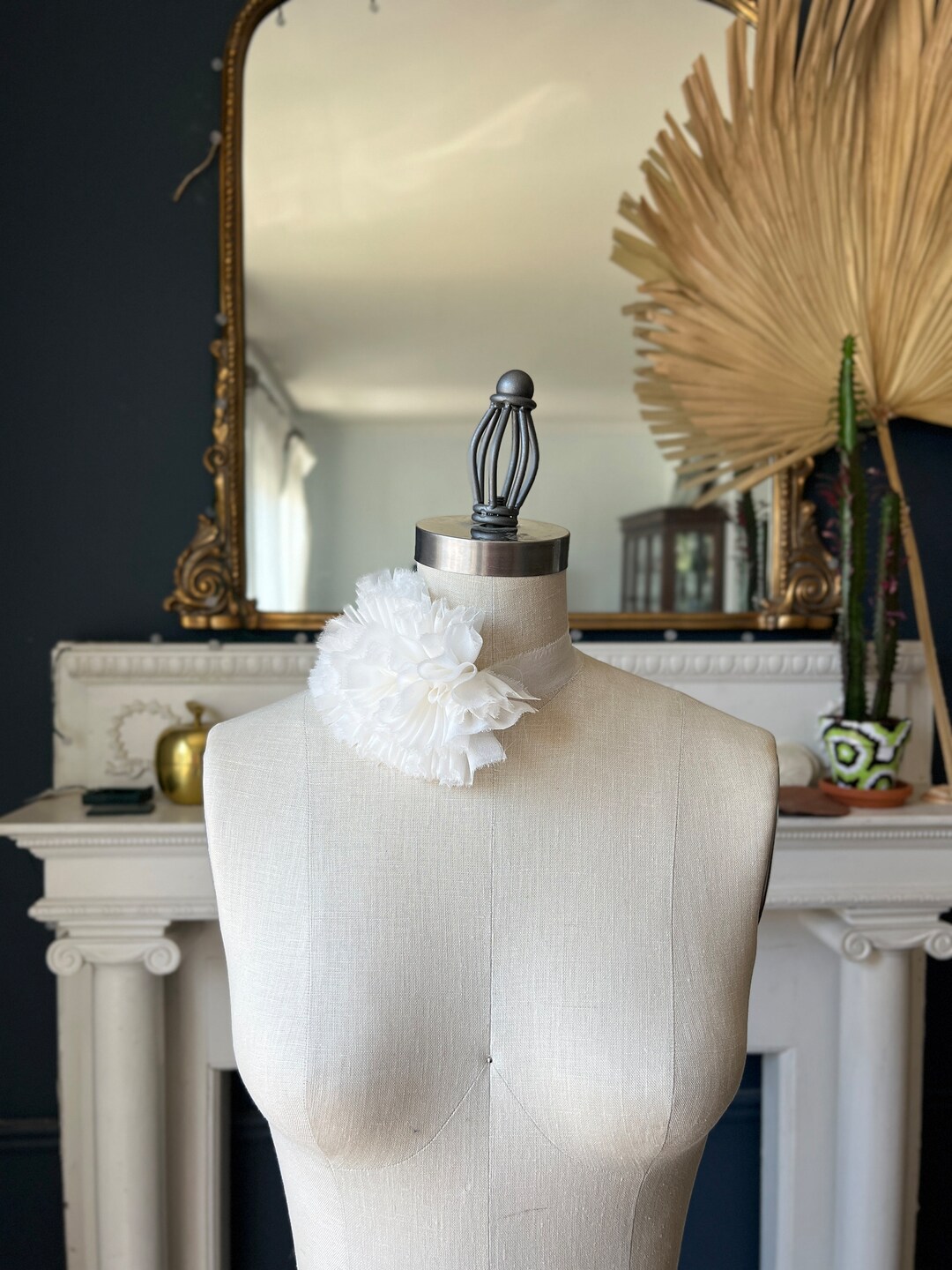 Art Ruff/ off White Neck Ruff/ Ruffled Wrist Band, Ruffled Bracelet ...