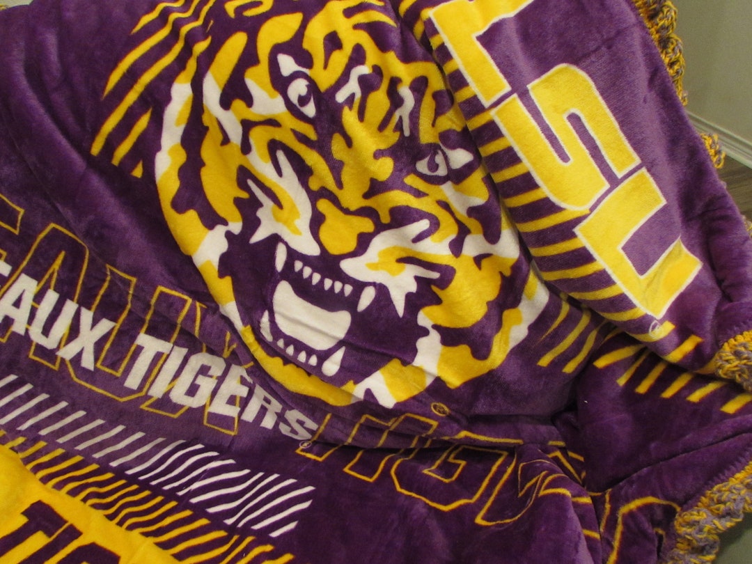 LSU Tigers Geaux Tigers Louisiana Oversize Reversible Cloud Sherpa ...