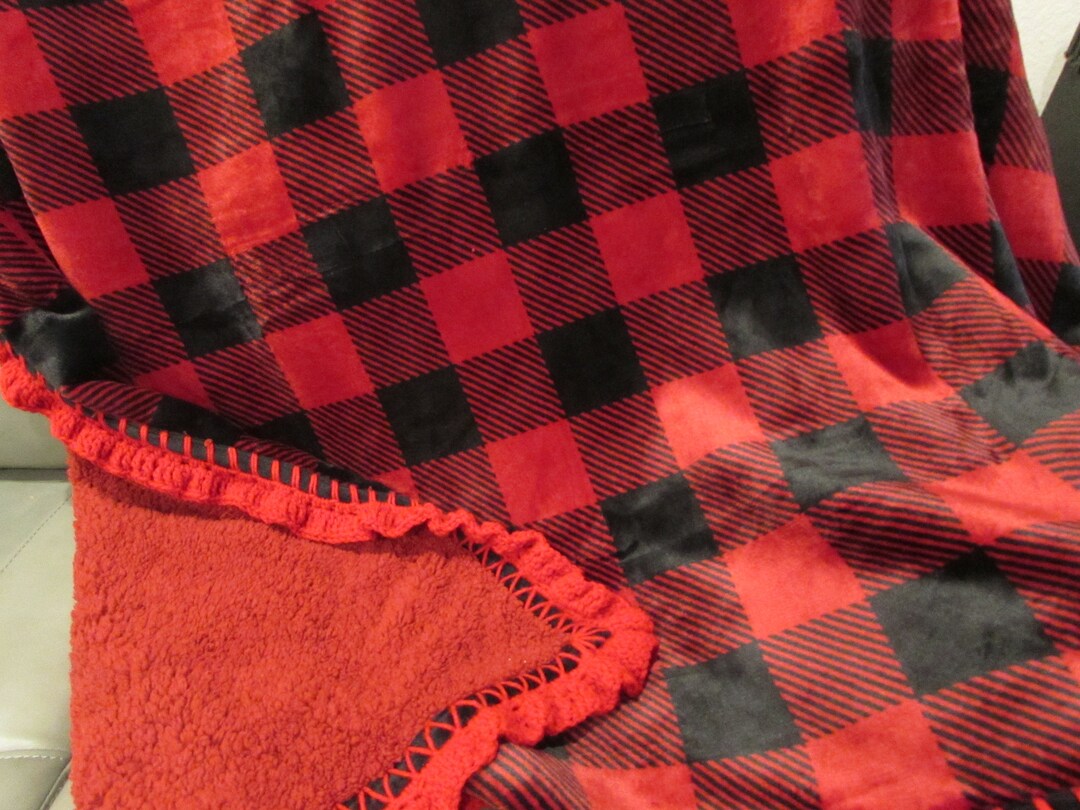 Oversize Reversible Plush Sherpa Throw Blanket - Red & Black Checkered ...