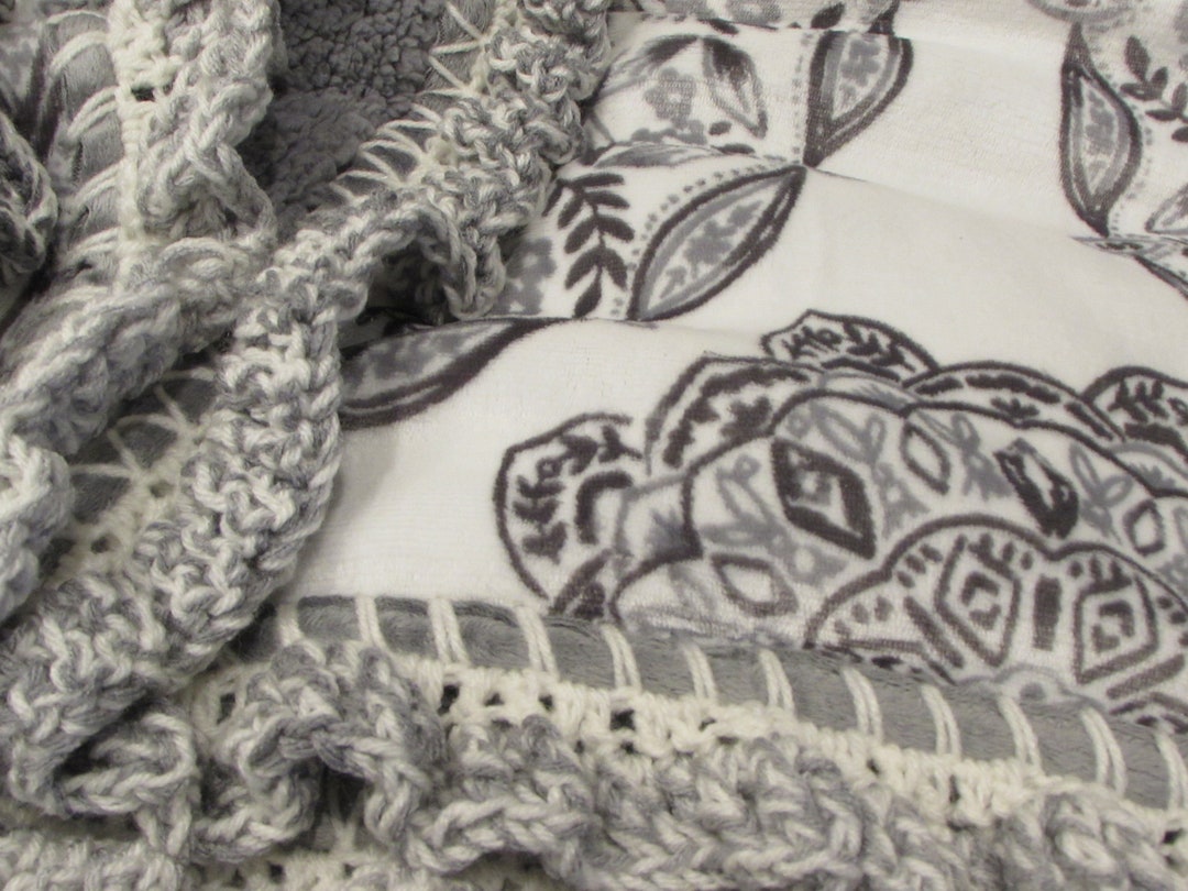 Oversize Reversible Plush Throw Blanket Gray White Swirl - Etsy