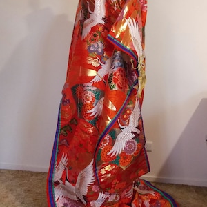 UCHIKAKE Wedding Kimono Robe JUNI-HITOE Red Gold Sakura Cherry Blossom ...