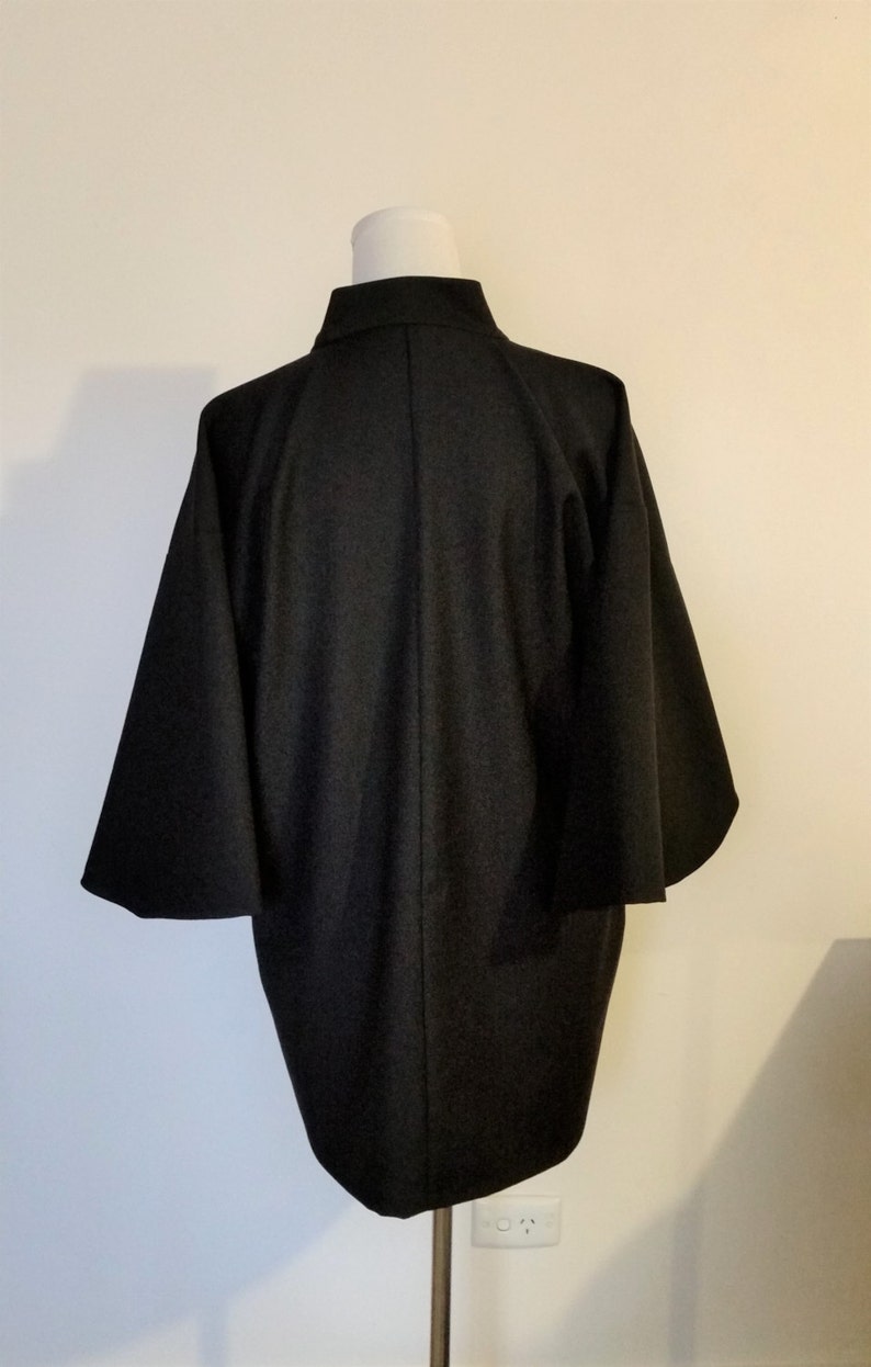 KIMONO Jacket Casual HAORI CHABAORI Wool Black Red Medium Size - Etsy