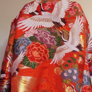 UCHIKAKE Wedding Kimono Robe JUNI-HITOE Red Gold Sakura Cherry Blossom ...