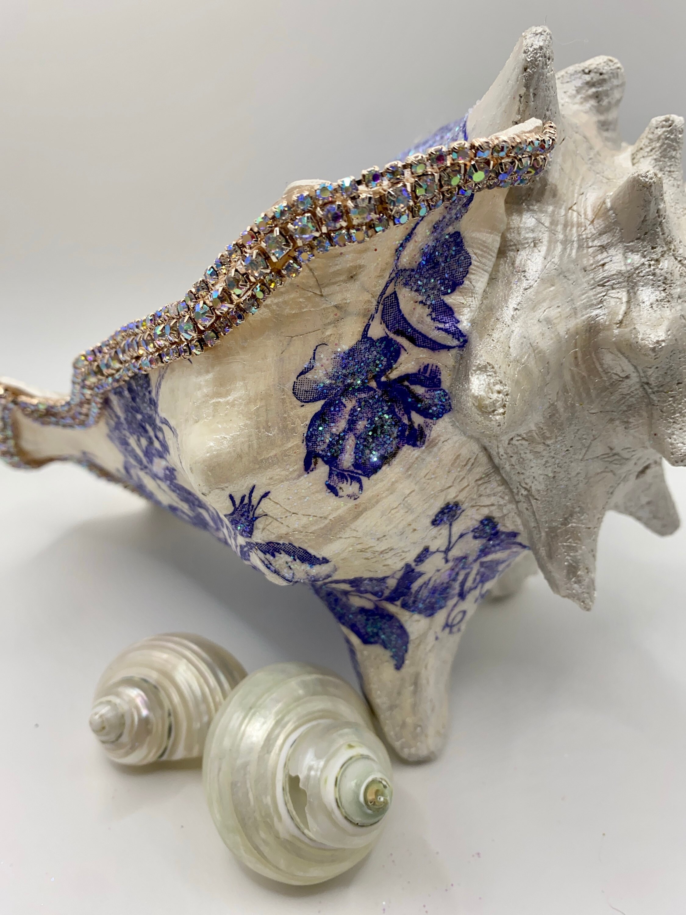 Blue Toile Découpage Conch Shell With Crystal Trim Coastal - Etsy