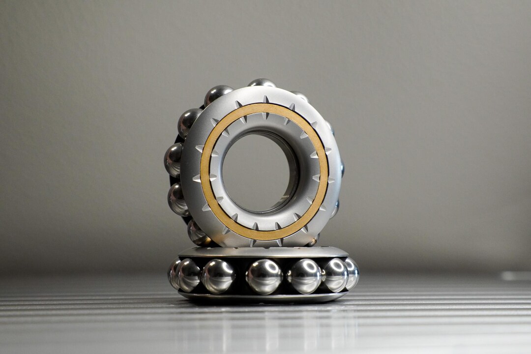 Titanium Cyber Beads Magnetic EDC Fidget Spinner, Stress Relief Toy ...