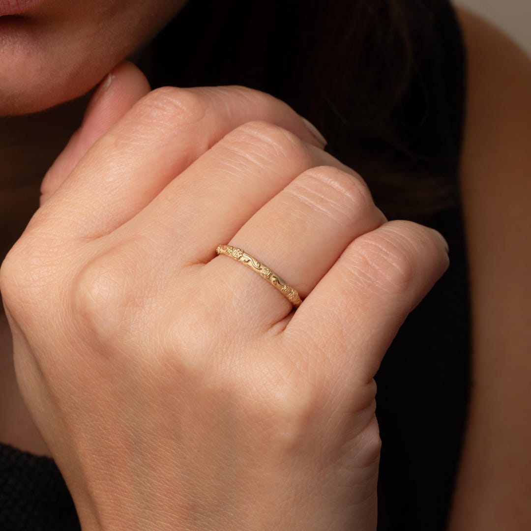 Rose Blossom Gold Ring, 18k/14k/10k Solid Gold Botanical Engraved Band ...