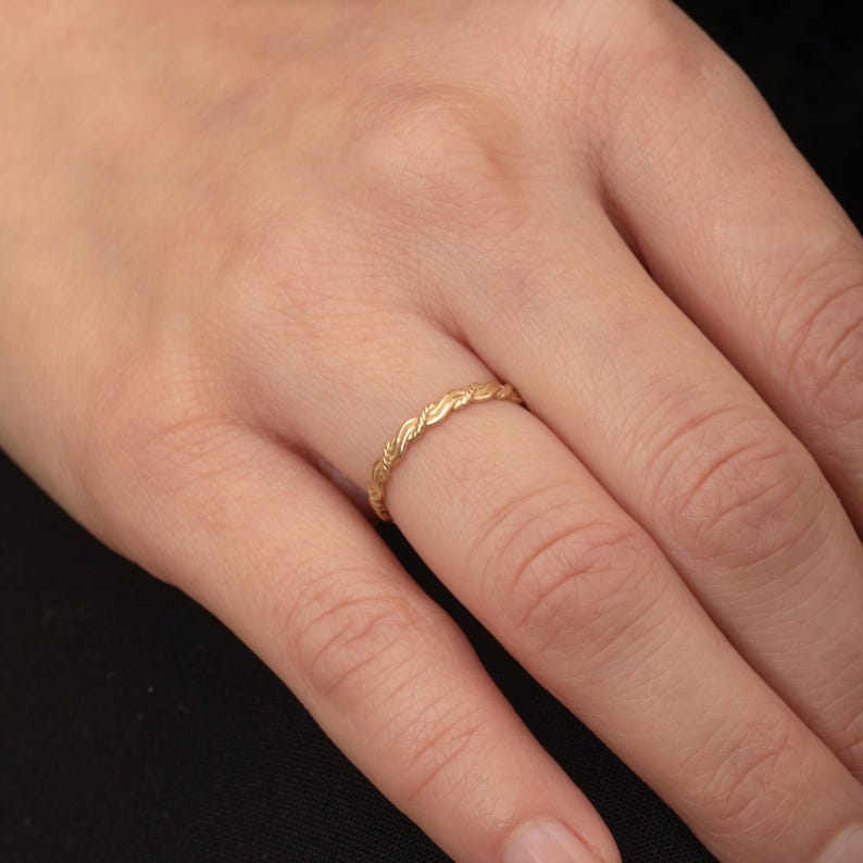 Solid Gold Rope Twist Ring – Dainty Swirl Knot Band, Stackable 10k 14k ...