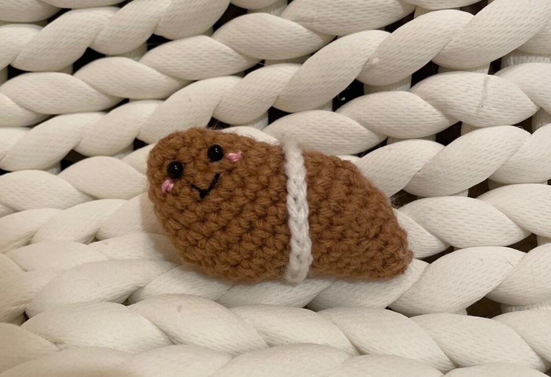 Mini Amigurumi Crochet Liver, Lucas the Liver - Etsy
