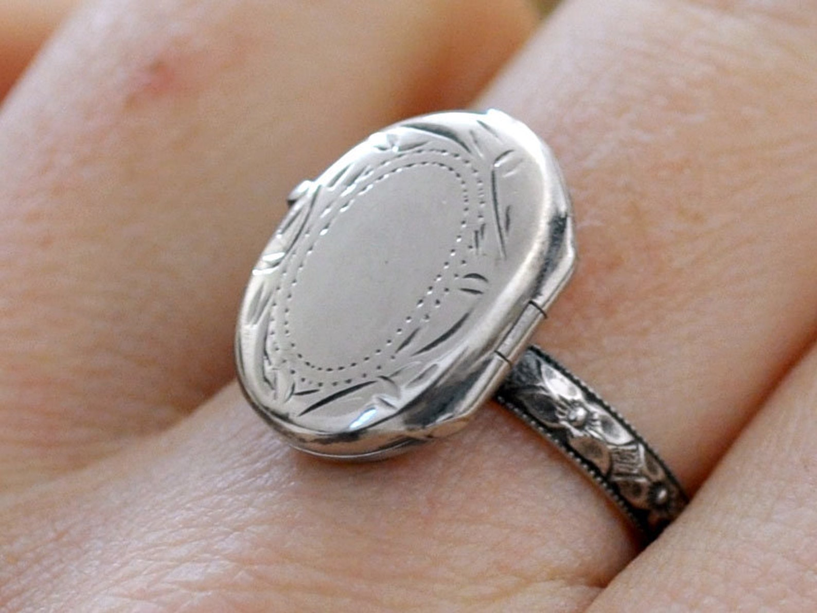 Handmade 925 sterling silver LOCKET RING hand made floral band | Etsy