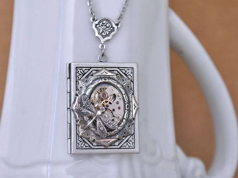 THE TIME KEEPER Antiqued Silver Book Style Steampunk Vintage Watch ...