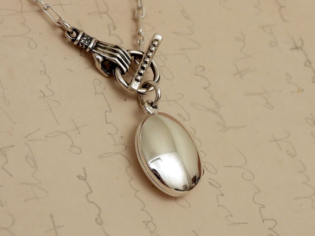 Silver Victorian Hand Locket Necklace 925 Sterling Silver Petite Photo ...