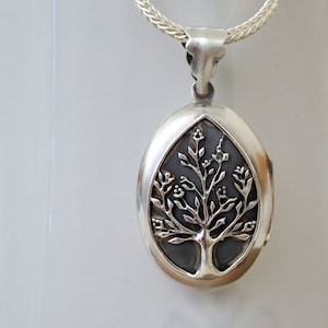 925 Silver Tree Locket Necklace Photo Locket Tree of Life Photo Family ...