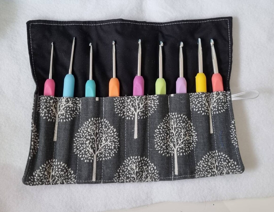 Crochet Hook Roll Storage Mulberry Tree Dark Grey Case Holder 9 Moulded ...