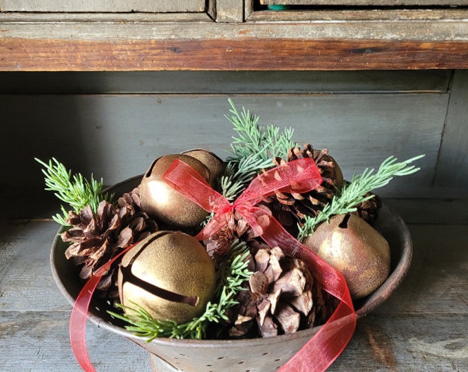 Primitive Rusty Antique Tin Colander With Pine Cones, Jingle Bells and ...
