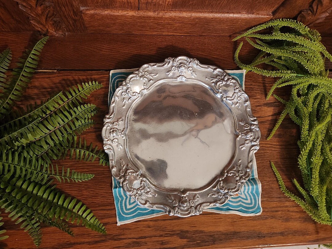 Towle Old Master Silver Plate, Electroplate Silver 11" Serving Tray, Rose Scroll Pattern Edge ...
