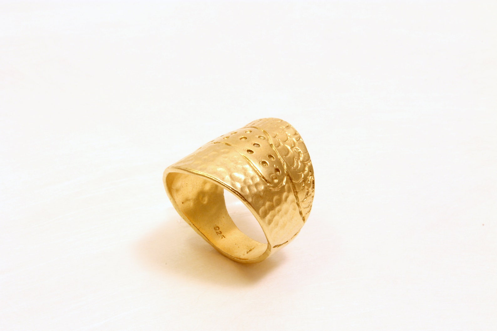 Hammered Gold Ring Wide Band Gold Ring Abstract Ring Chunky | Etsy