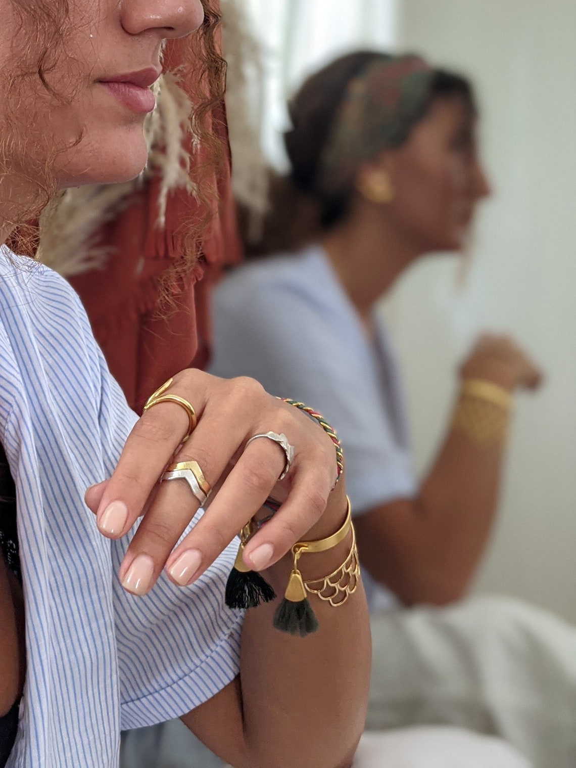 Gold and Silver Ring Set 2 Ring Set V Ring Minimalist Ring | Etsy