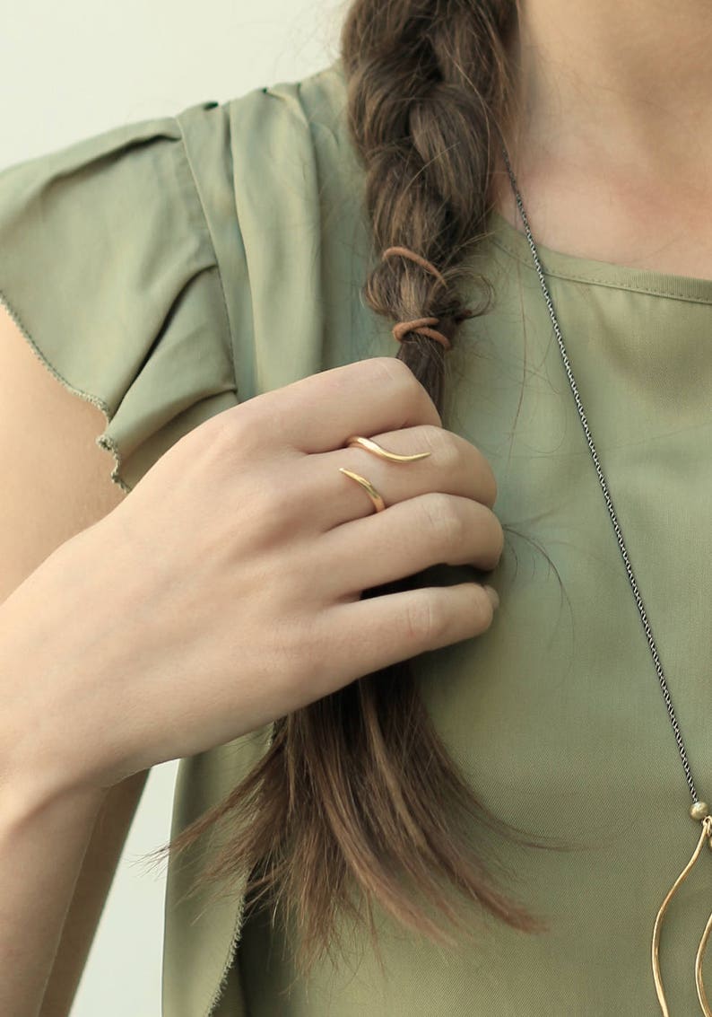 Unique Solid Gold Ring Spiral Ring 14k Gold Minimalist Ring - Etsy