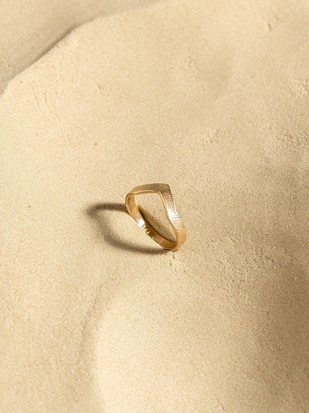 Gold V Ring, Gold V Wedding Band, 14k Gold Chevron Ring, Solid Gold ...