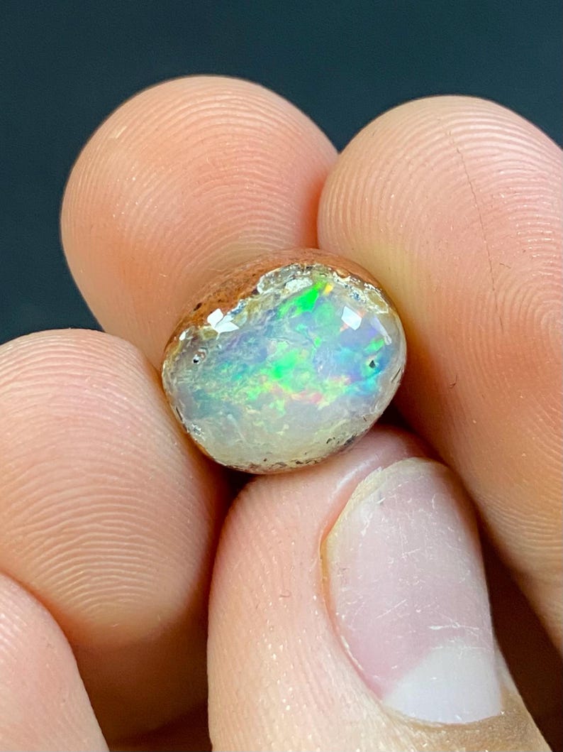 Mexican Matrix Opal Cabochon: Rare Rainbow Flash, AAA Quality - Etsy México