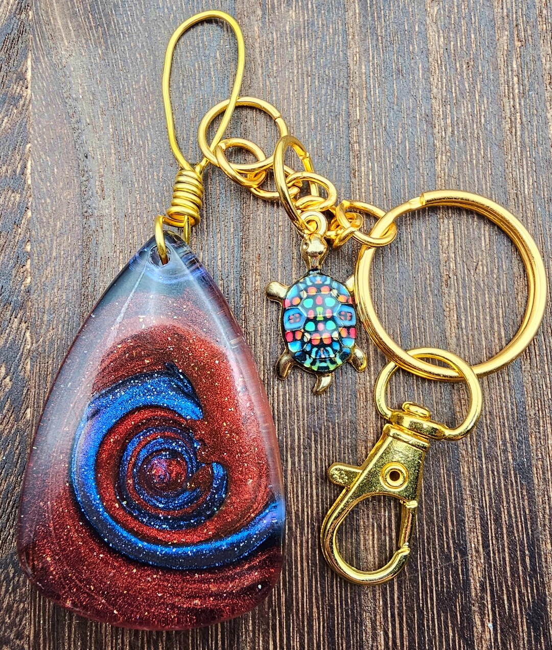 Rich Red & Blue Duochrome Swirl Teardrop Turtle Charm Resin Purse Charm ...