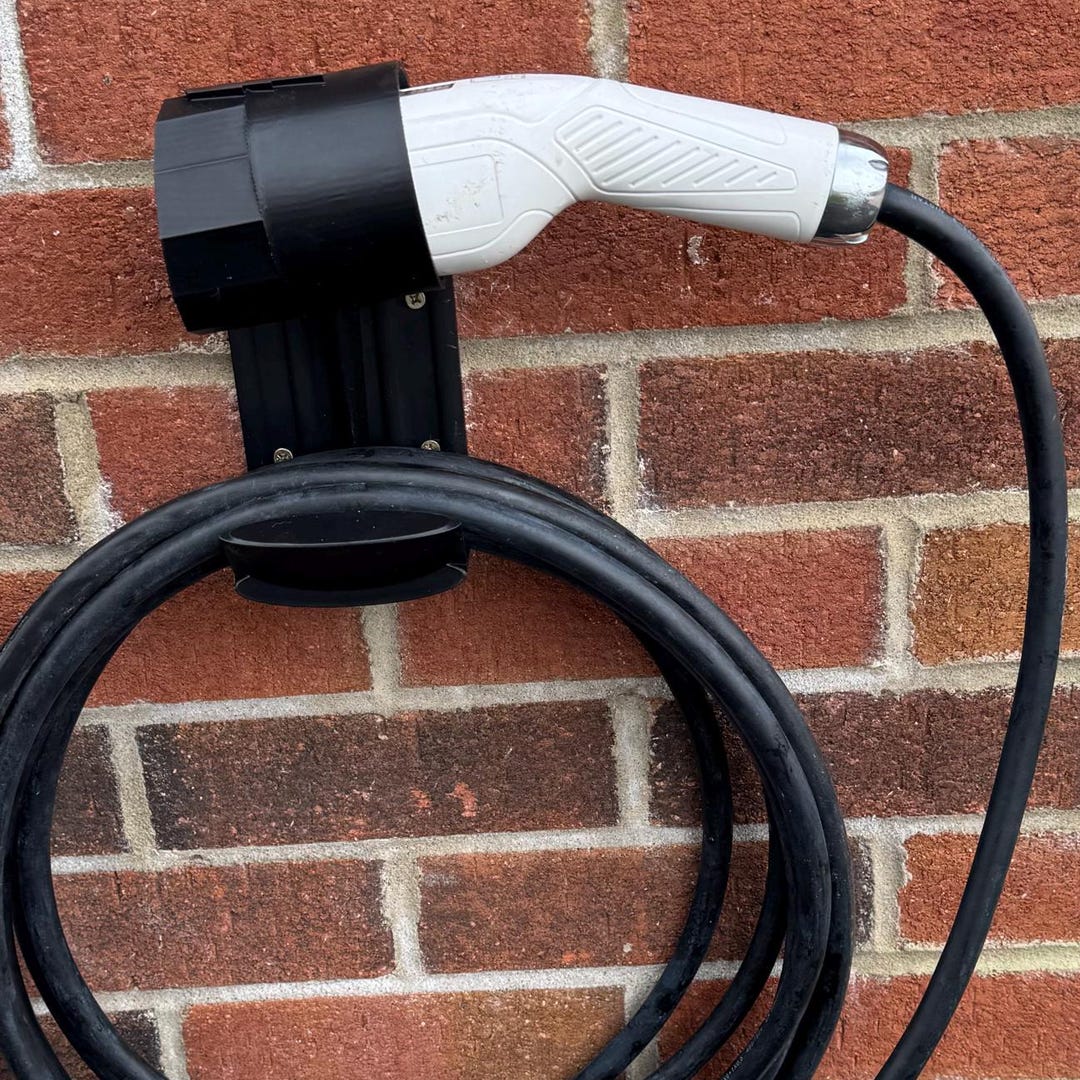 Heavy Duty Slimline Type 2 Electric Car Charger Dock & Cable Tidy ...