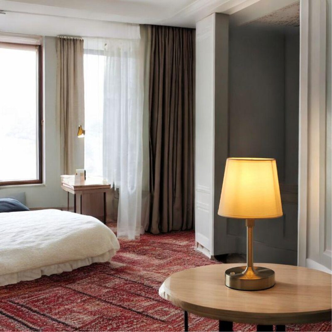 Vintage Inspired Table Lamp - Cordless LED Lamp, Battery Powered Retro ...