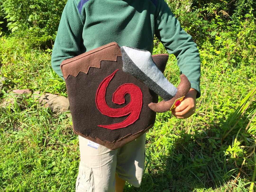 Legend of Zelda Deku Shield and Kokiri Sword Plush Play Set - Etsy