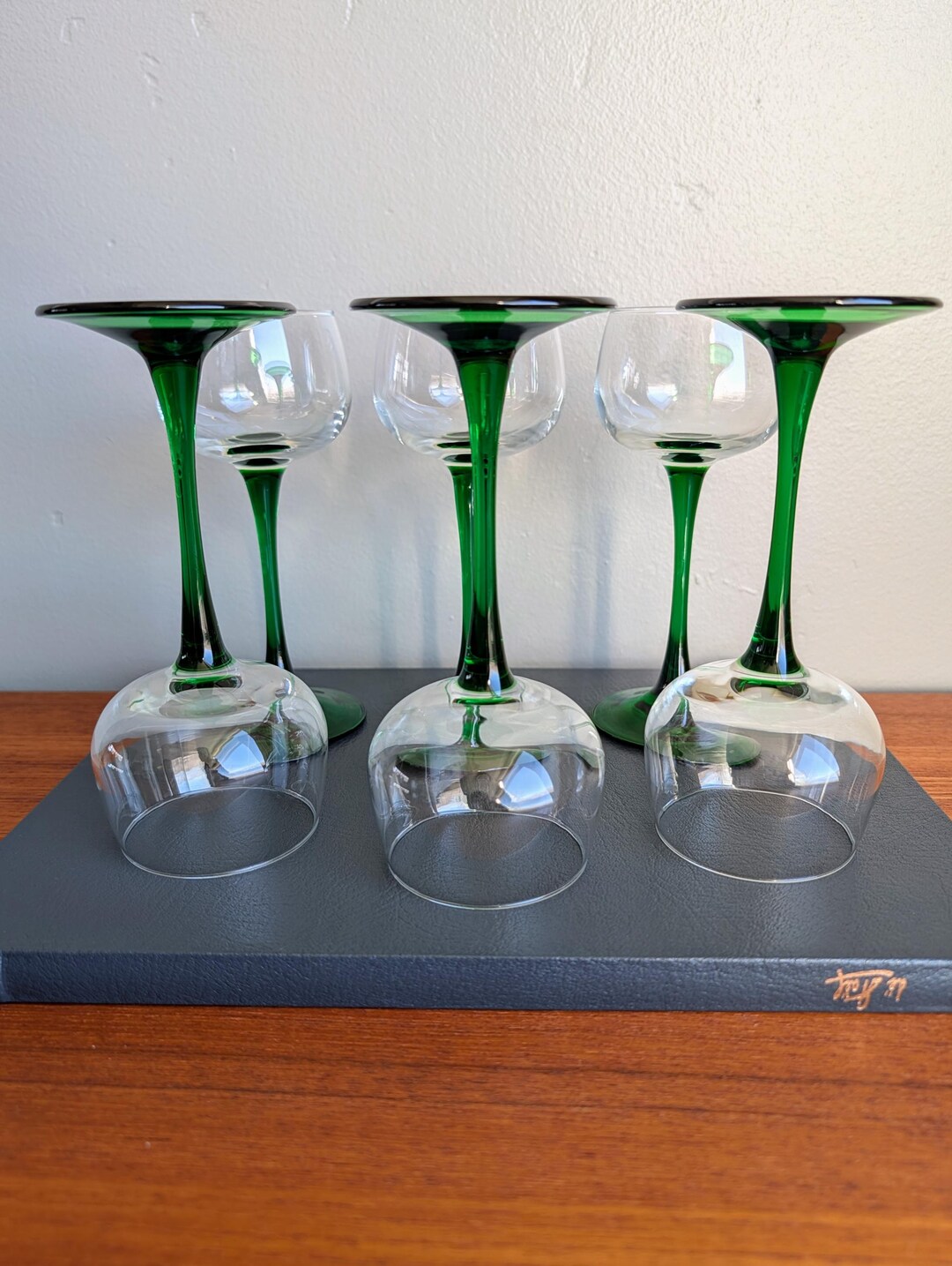 Emerald Green Flared Stem Wine Glasses | French Cristal D'arques | Set ...