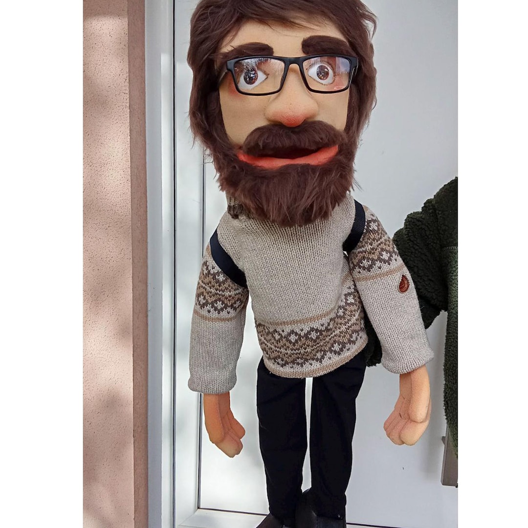 Boneco de Ventríloquo Profissional: Professor Personalizado, Turista ...