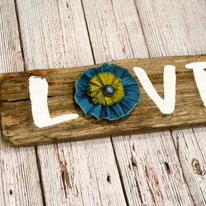 Wood LOVE Sign With Fabric Flower - Etsy
