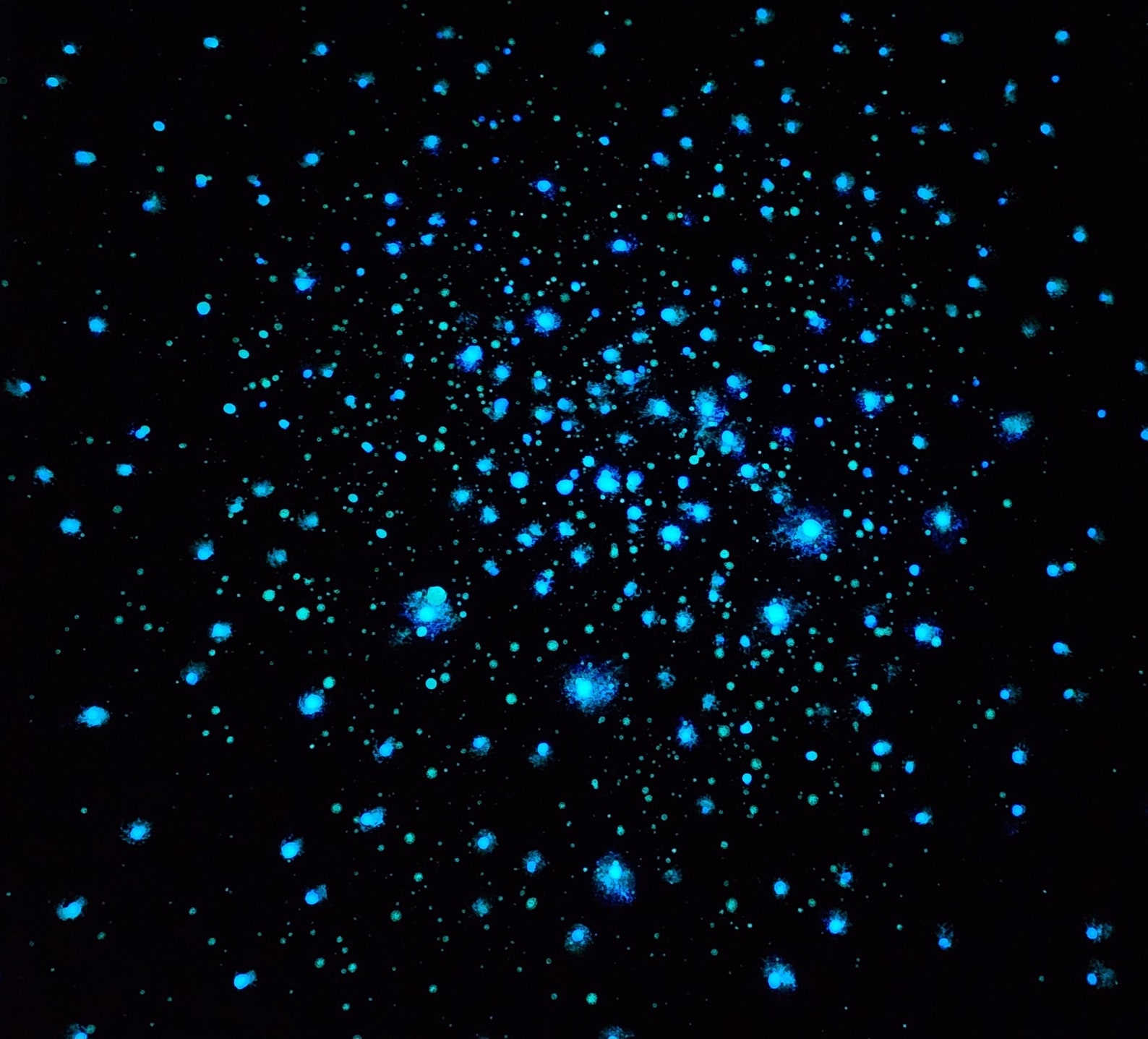 Glow in the Dark Star Cluster Decal | 3D Space Ceiling Mural (15 ...