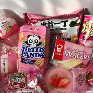 Halal Snack Boxes From Around the World standard Box - Etsy